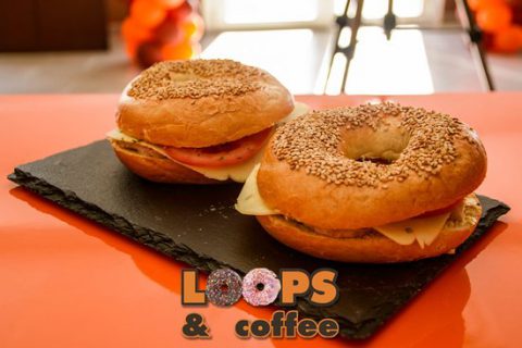 10 CURIOSIDADES DEL BAGELS - Loops & Coffee
